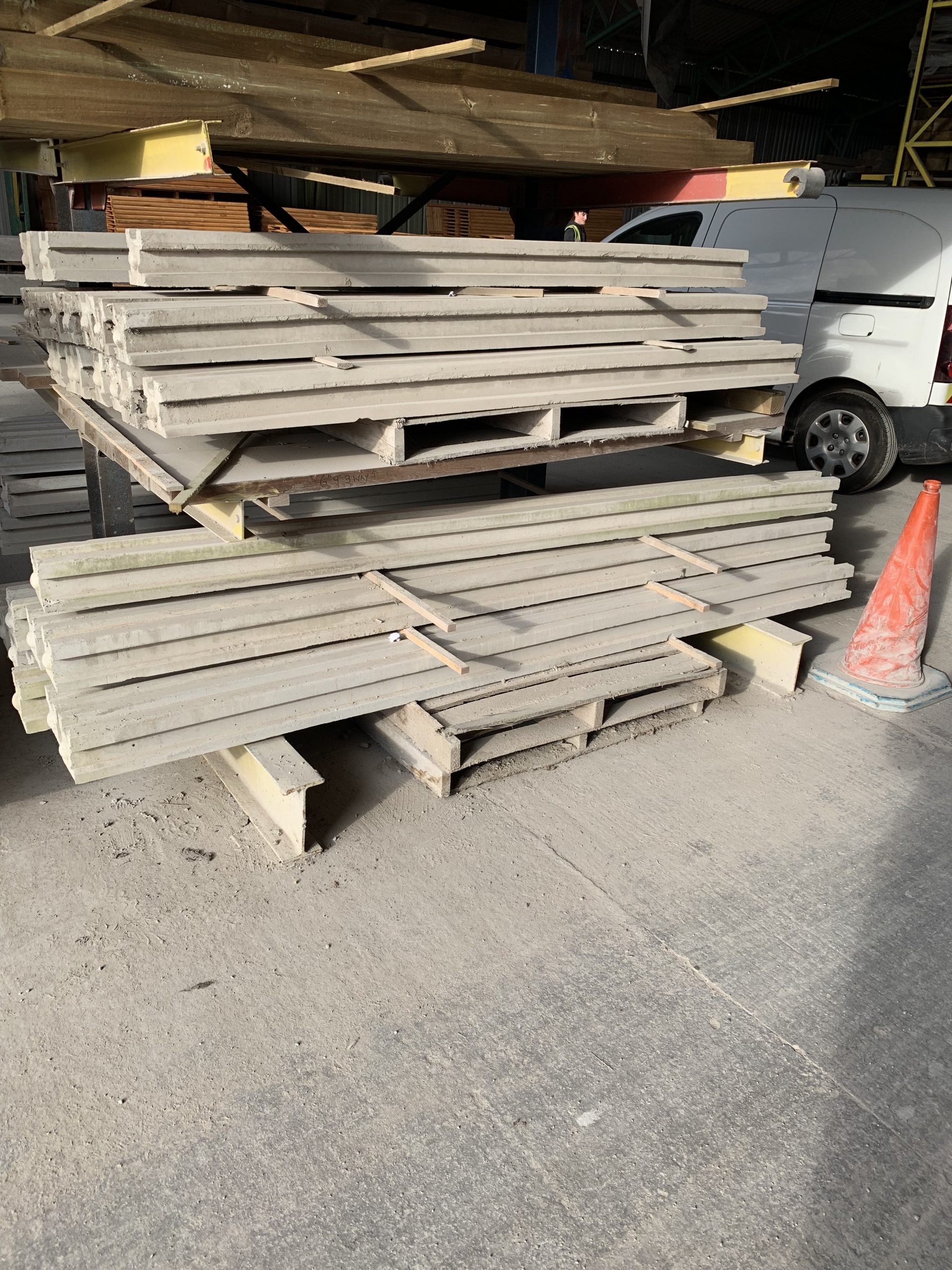 Intermediate Concrete Posts - Halton Concrete